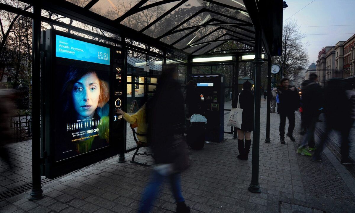 Digital Citylight na przystankach | ams.com.pl